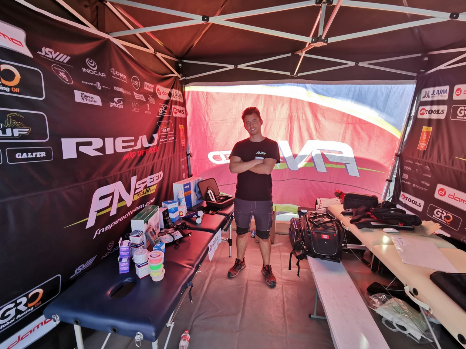 Nuestra tecnología médica en manos del FN Speed Team - Fisioterapia ...